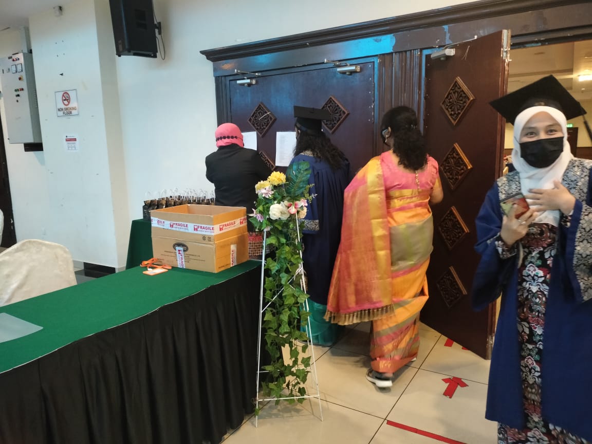 Aktiviti - Reena Learning